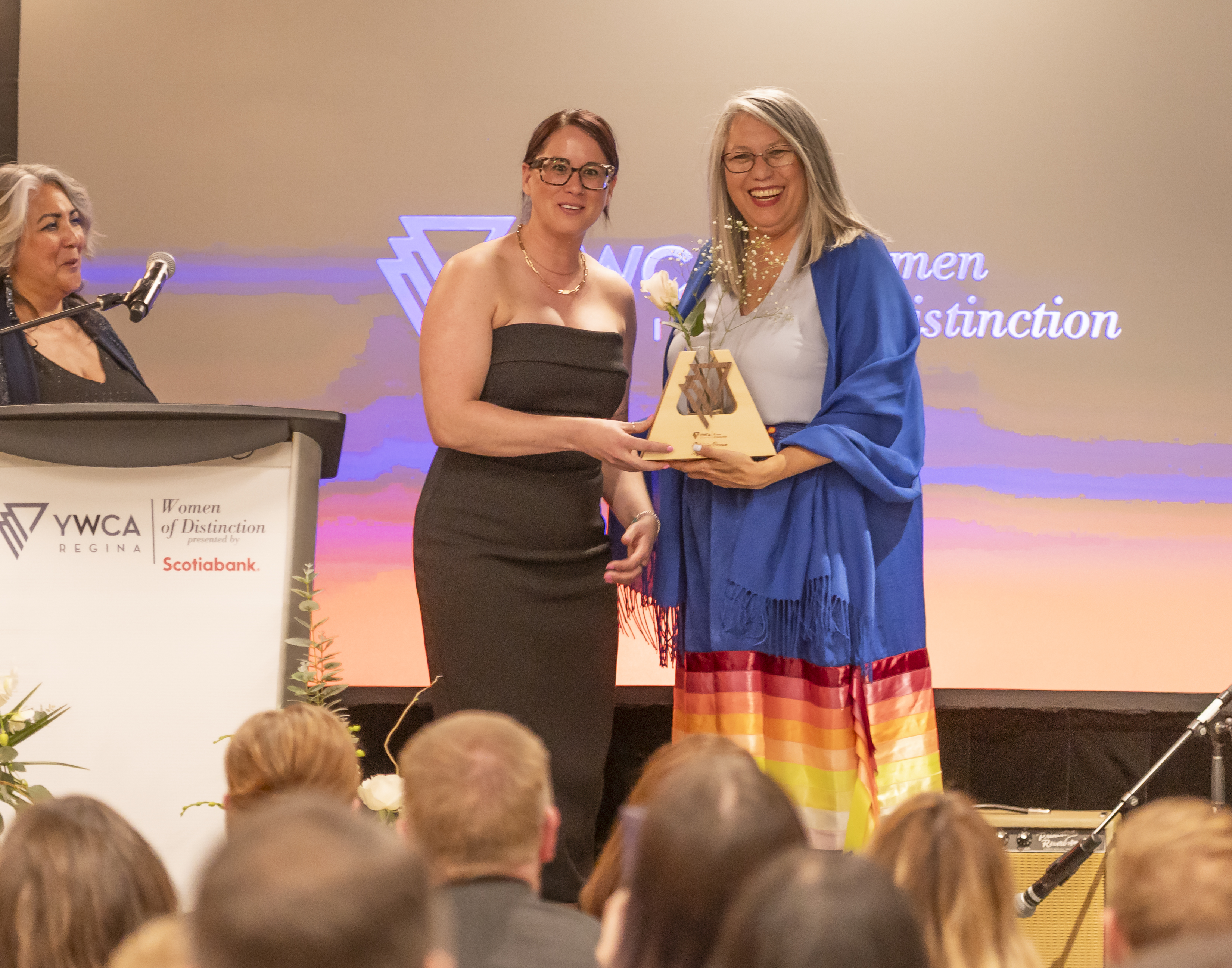Women of Distinction Awards – YWCA Regina